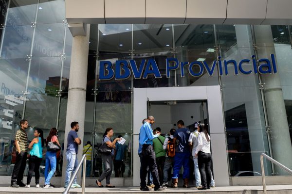 Descubre cómo afiliarte a pago móvil Dinero Rápido C2P de BBVA ...