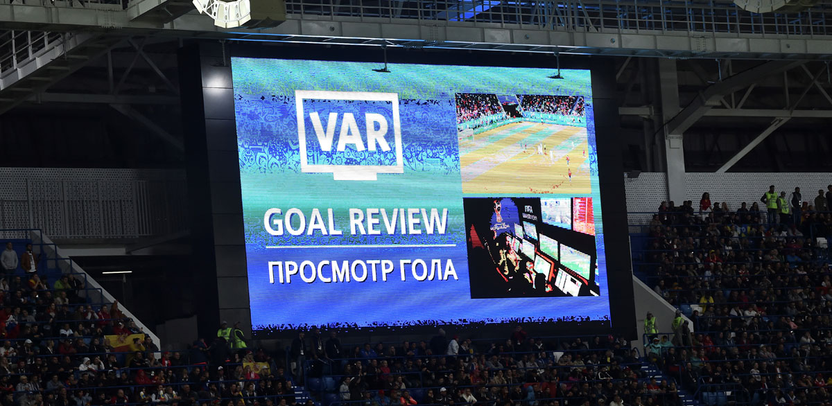 El VAR, un "jugador" clave en Rusia 2018 - Banca y Negocios