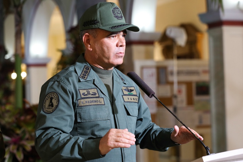 Min Defensa: "el que ganó a montarse en su proyecto de gobierno y el ...