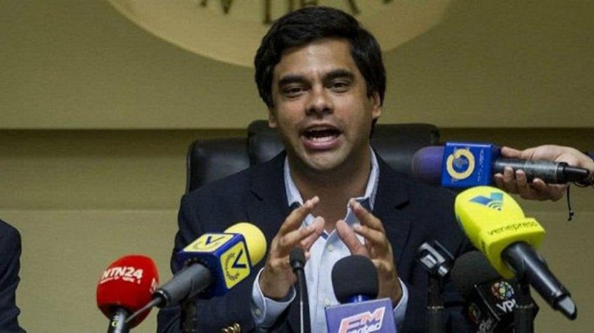 Ángel Alvarado: En el largo plazo "es correcto" mantener el bolívar o ...