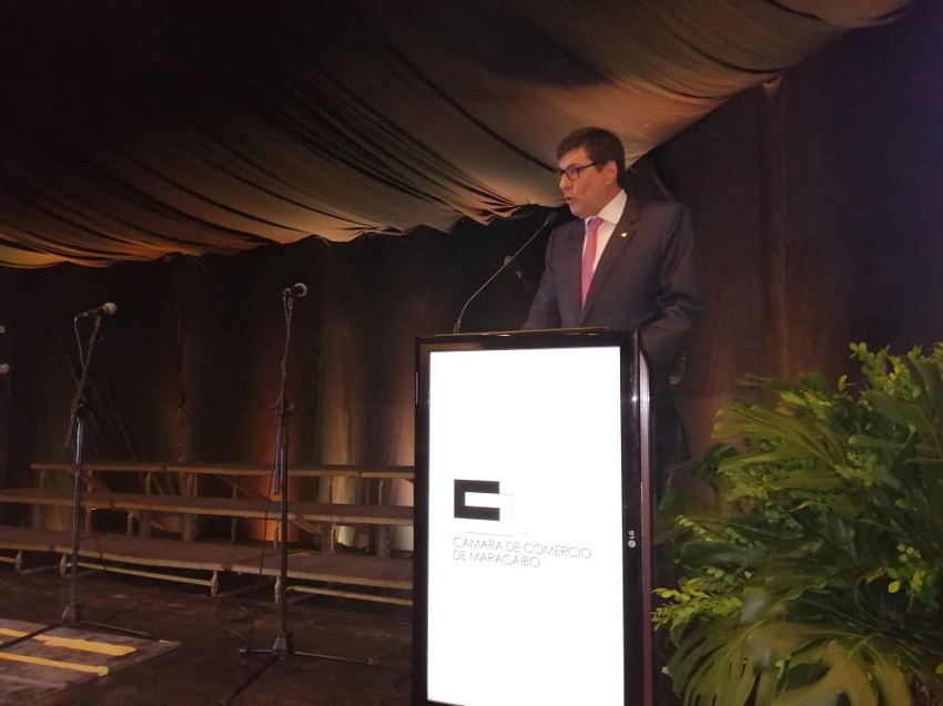 Presidente de la CCM: El Gobierno debería tratar de ampliar la base ...