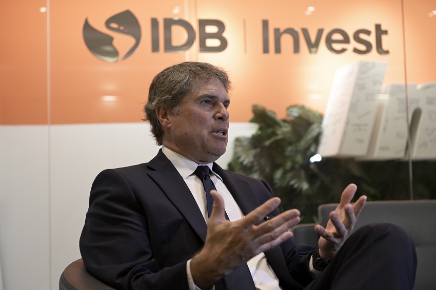 CEO de BID Invest: "Hemos mostrado que se puede invertir rentablemente ...