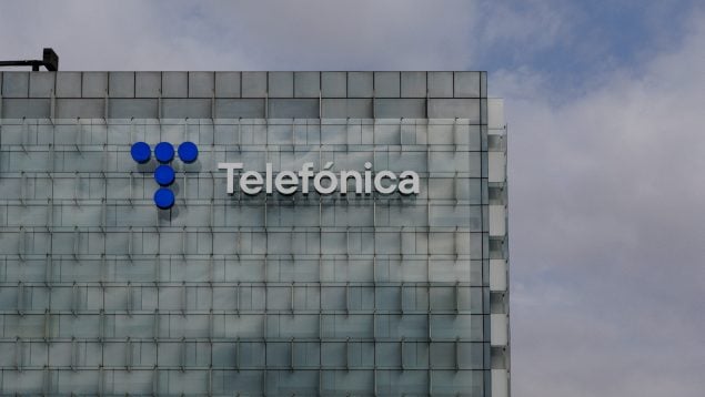 Telefónica vende su operación en Colombia por US$400 millones - Banca y ...