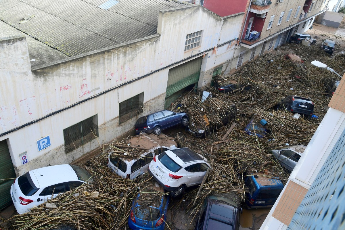Lluvias Torrenciales En España Dejan Saldo Trágico De Más De 60