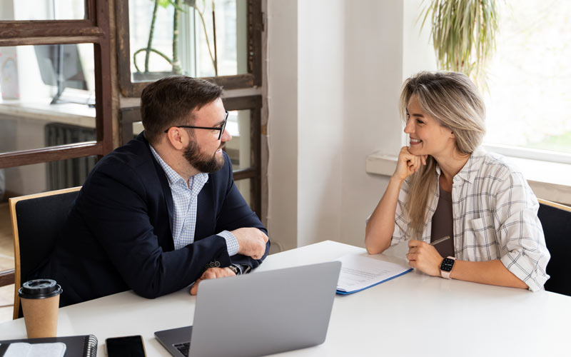 Deja de decir «yo creo»: El cambio «sutil pero poderoso» para sonar ...
